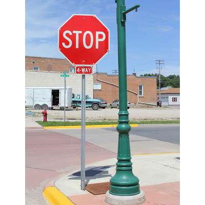 924951 Tapco LED Stop Sign: 30 in x 30 in Nominal Sign Size, Aluminum ...