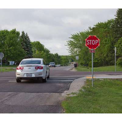 924951 Tapco LED Stop Sign: 30 in x 30 in Nominal Sign Size, Aluminum ...