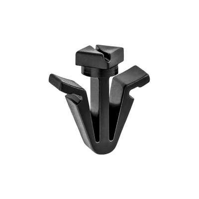 816186 Nissan Grille Clip | Imperial Supplies